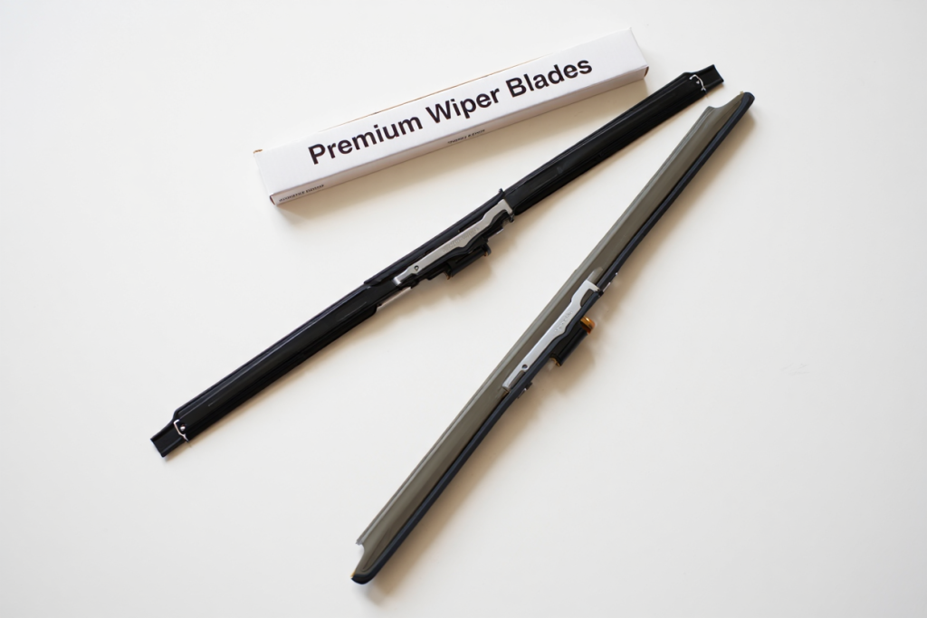 5 Signs Your Wiper Blades Need Replacing Immediately - Carparts Advisor